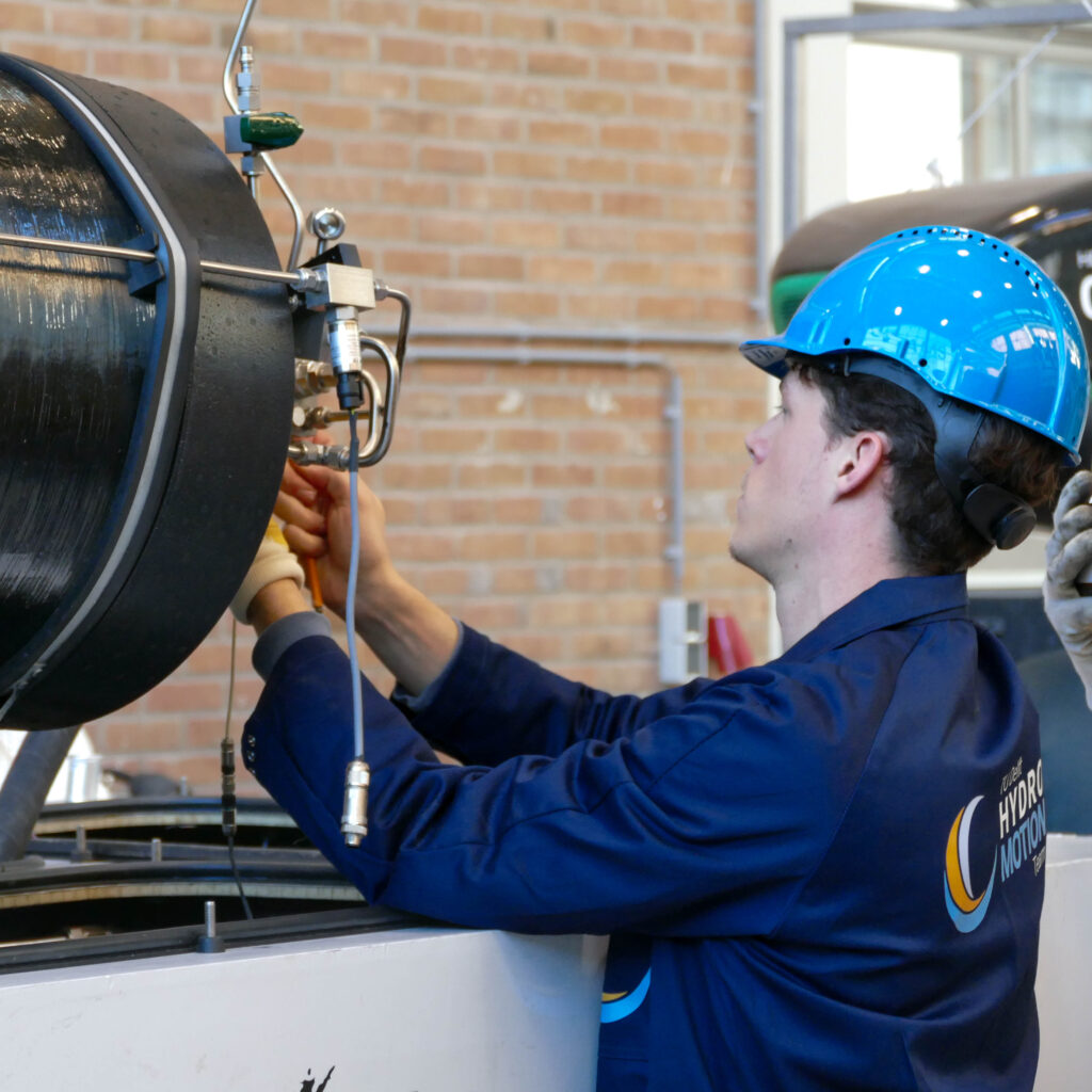 Powertrain Engineer - Hydro Motion Team